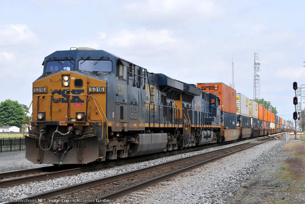 CSX Q015 09